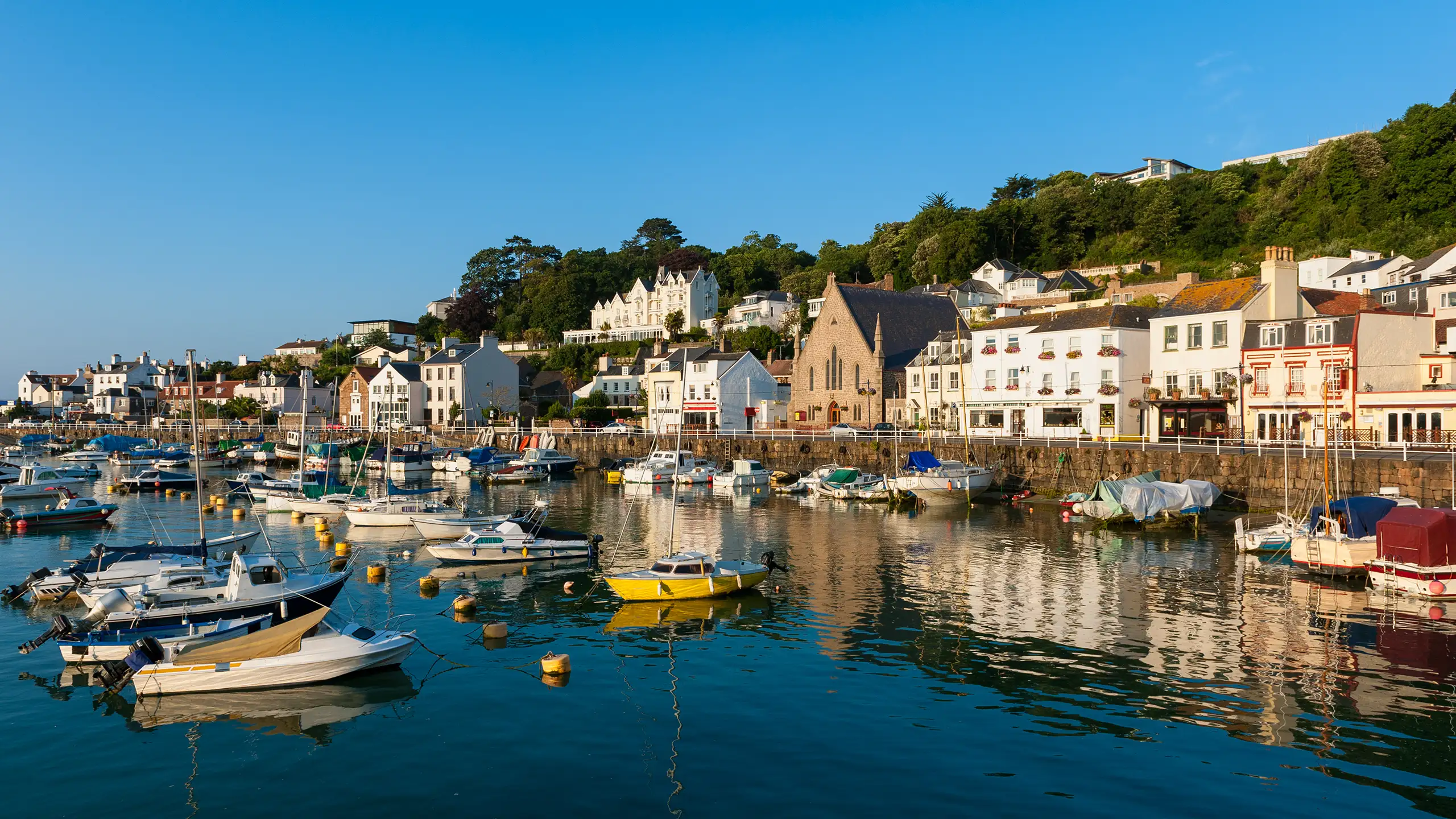 5-Day Sailing Adventure: Explore England’s Devon Coast